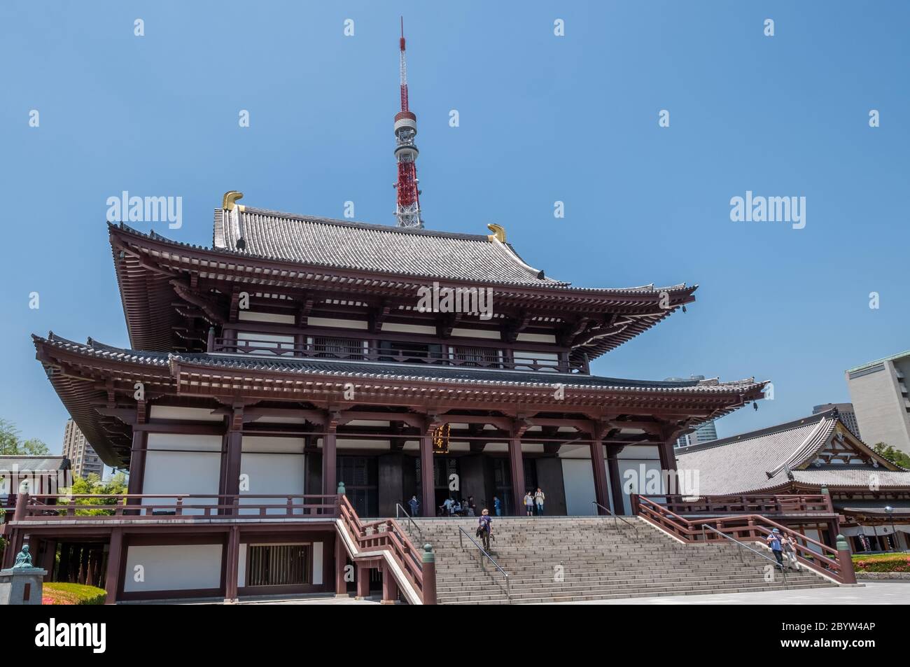 View of Zojo-ji Temple, Tokyo, Japan Stock Photo - Alamy