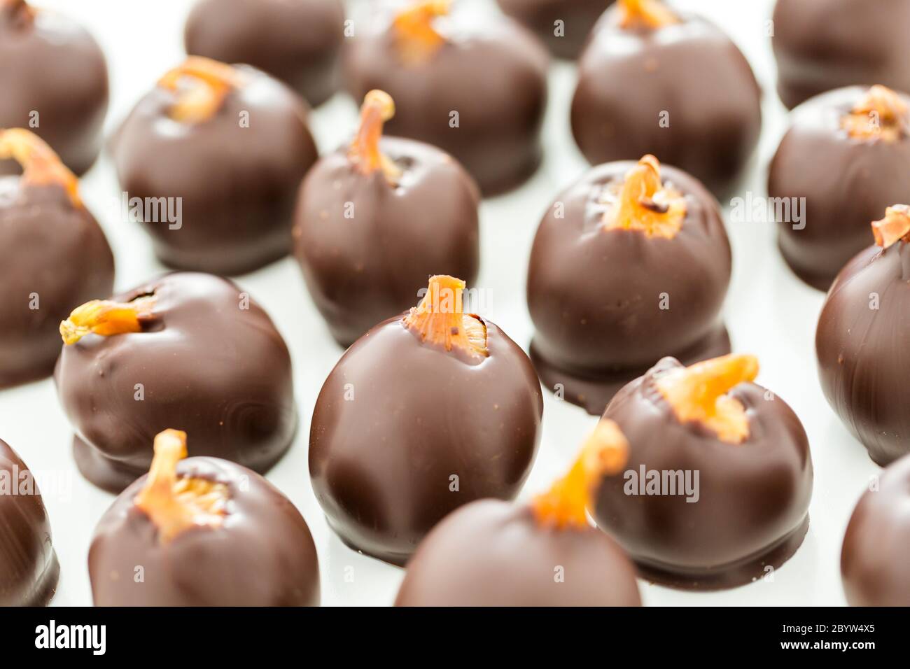 Chocolate covered fig hi-res stock photography and images - Alamy