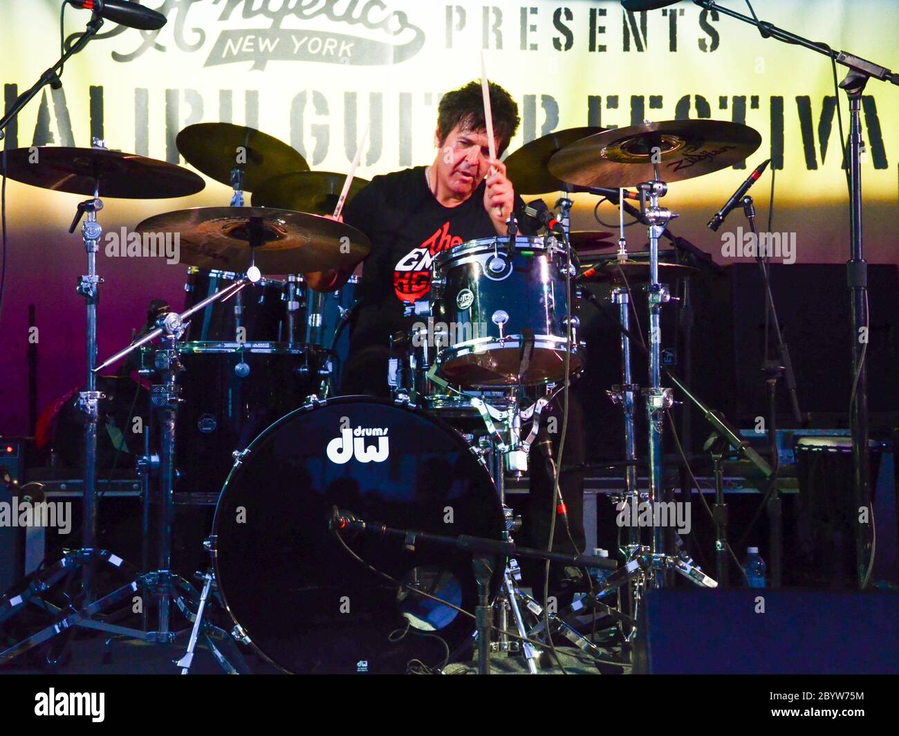 Clem burke hi-res stock photography and images - Alamy