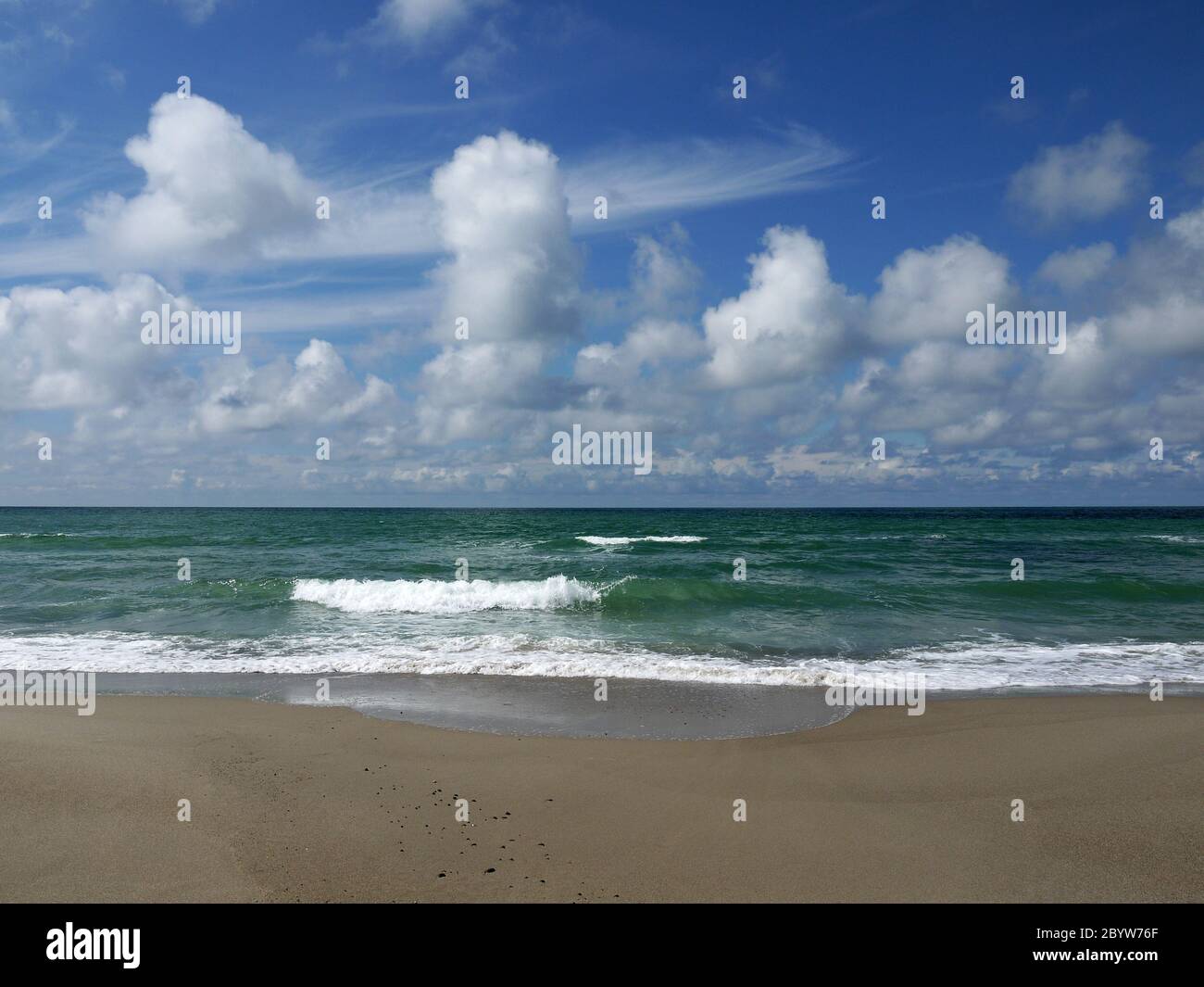 North sea waves sandy hi-res stock photography and images - Alamy