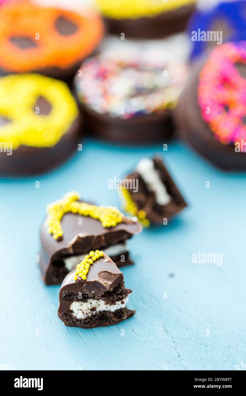 Chocolate covered Oreos Stock Photo - Alamy