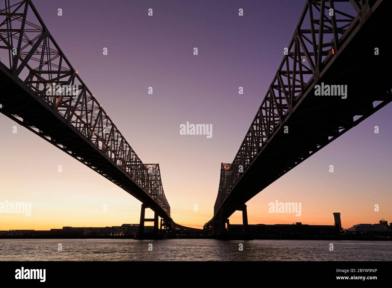 Crescent City Connection Bridge, New Orleans, Louisiana, USA Stock ...