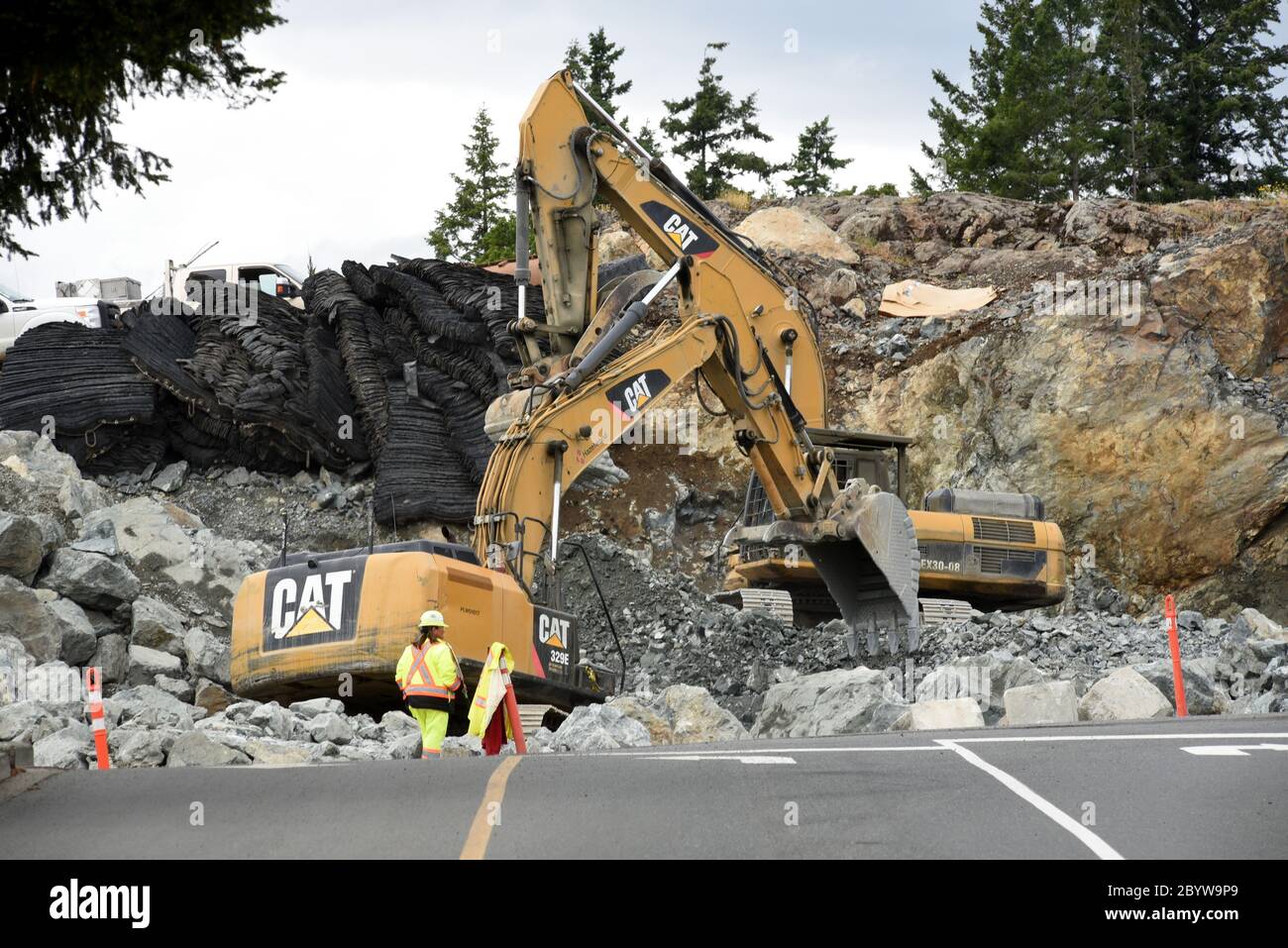 Rock blasting hi-res stock photography and images - Alamy