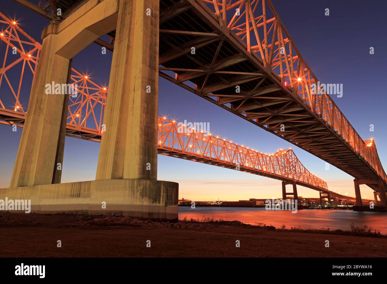 Crescent City Connection Bridge, New Orleans, Louisiana, USA Stock ...