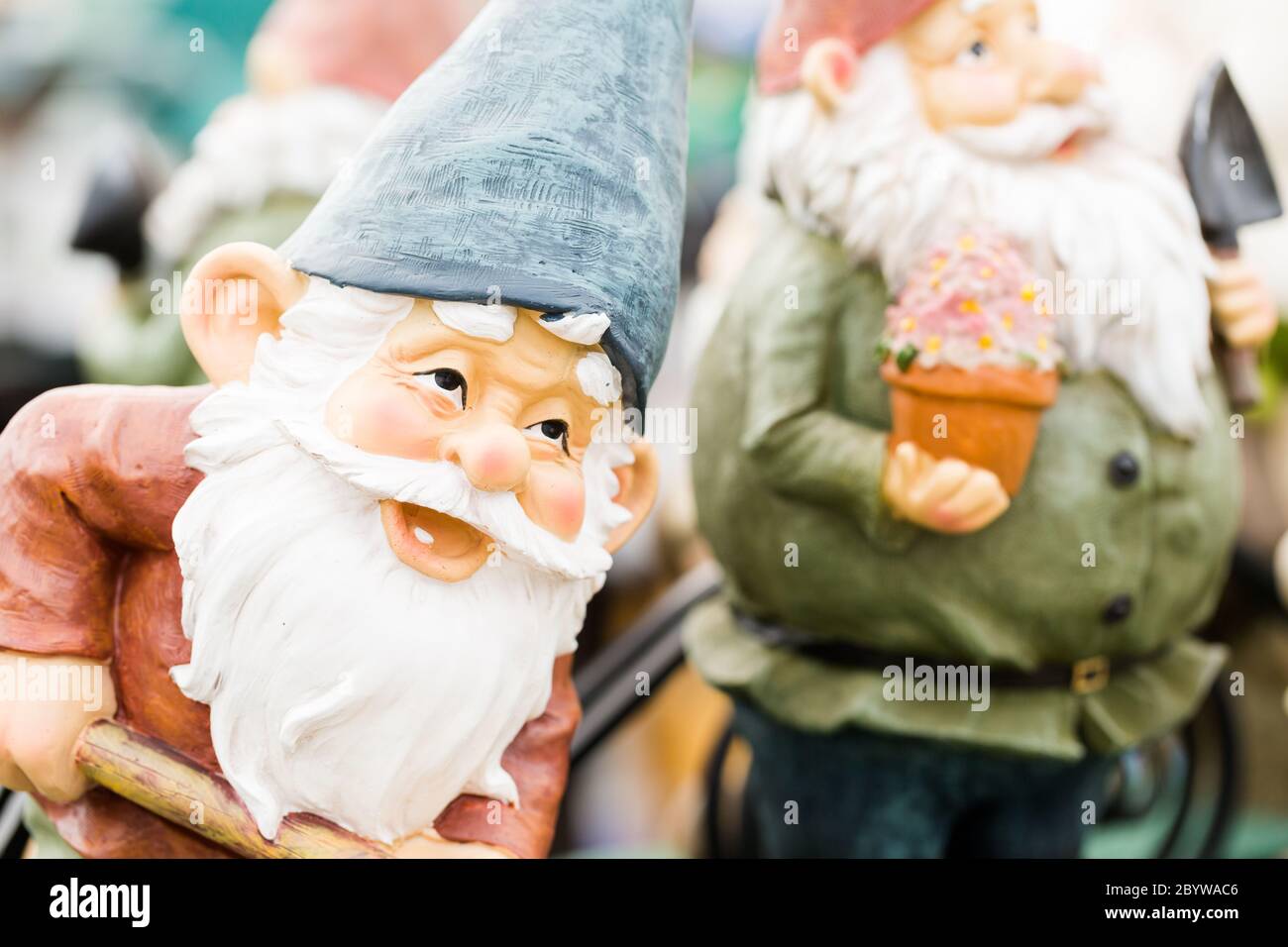 Garden gnome red pointy hat hi-res stock photography and images - Alamy