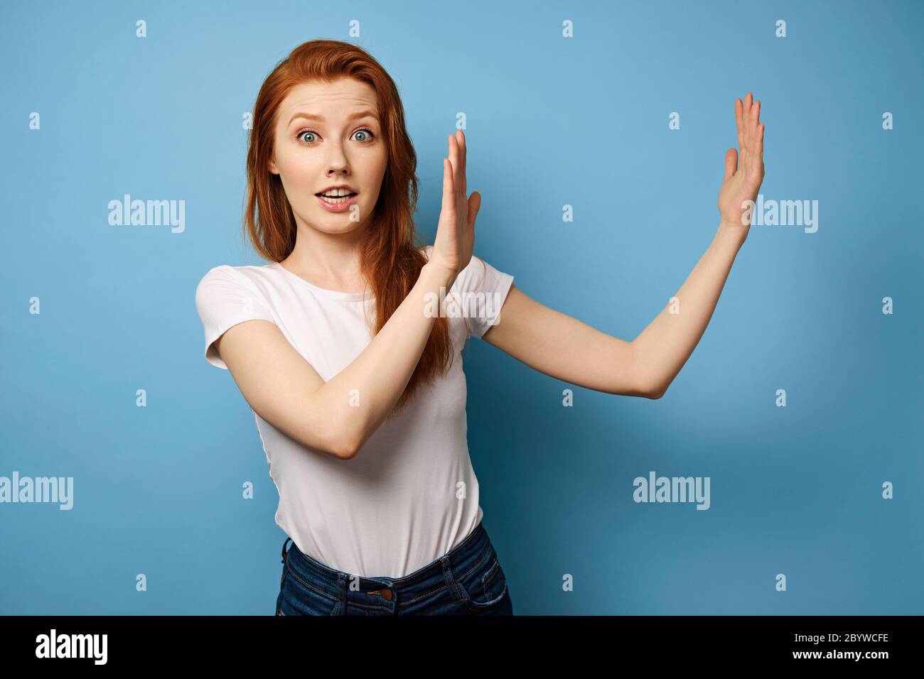 Raising eyebrows hi-res stock photography and images - Alamy