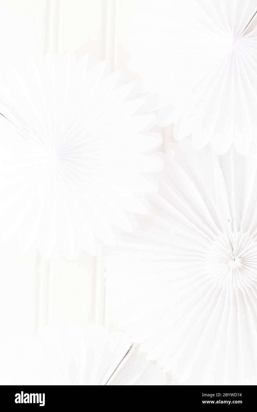 Round paper fan hi-res stock photography and images - Alamy