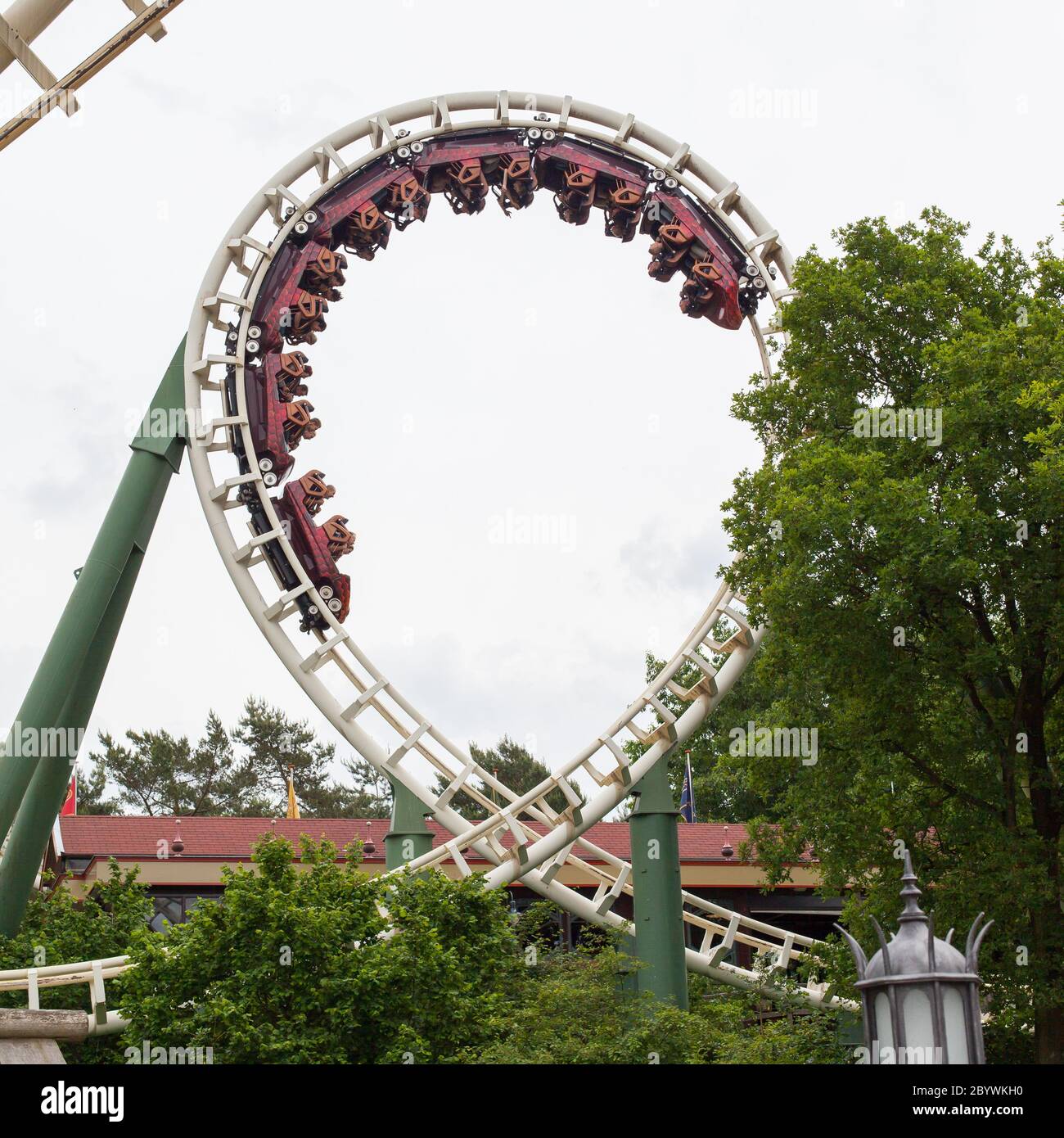 Efteling, netherlands rollercoaster hi-res stock photography and images ...