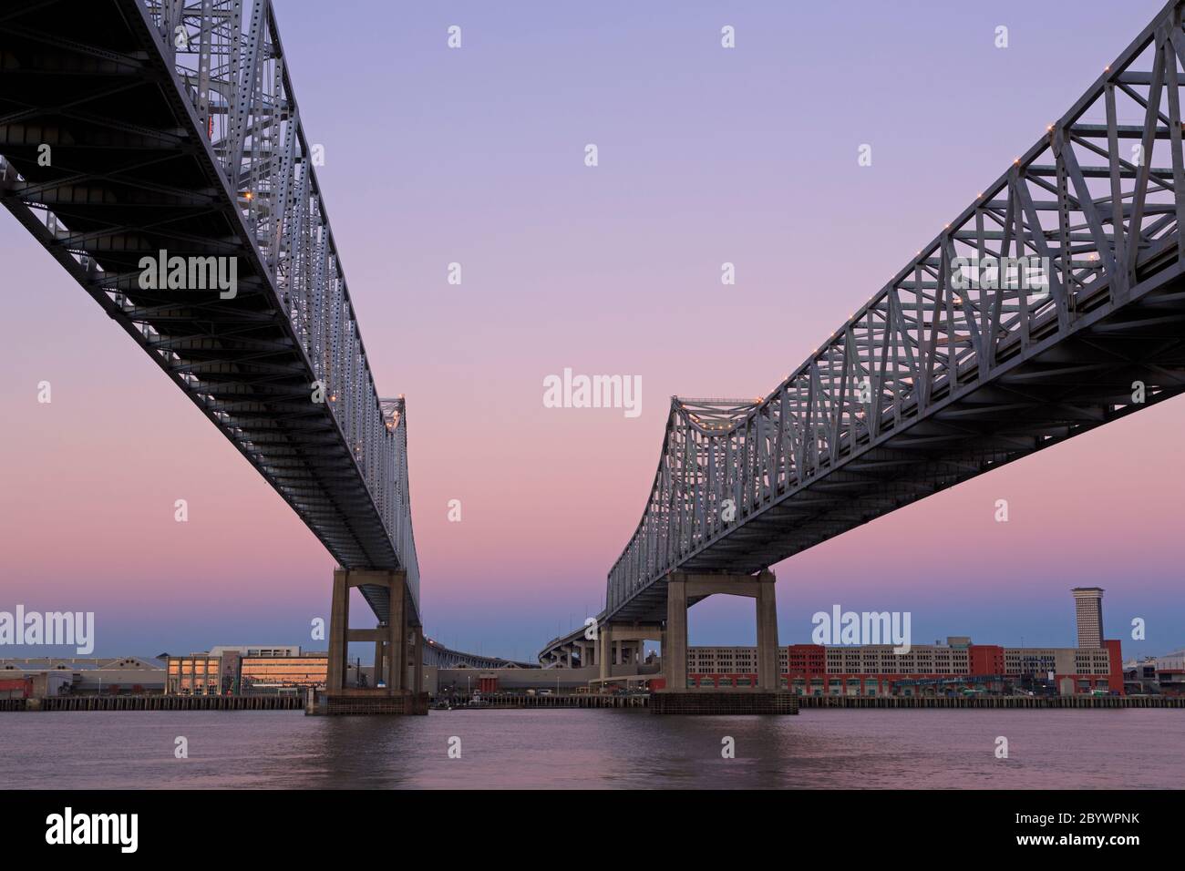 Crescent City Connection Bridge, New Orleans, Louisiana, USA Stock ...