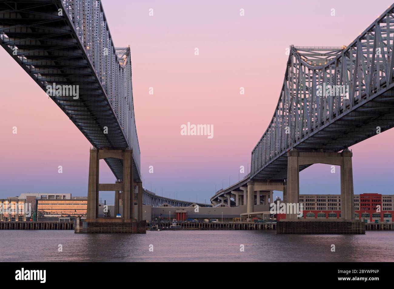 Crescent City Connection Bridge, New Orleans, Louisiana, USA Stock ...
