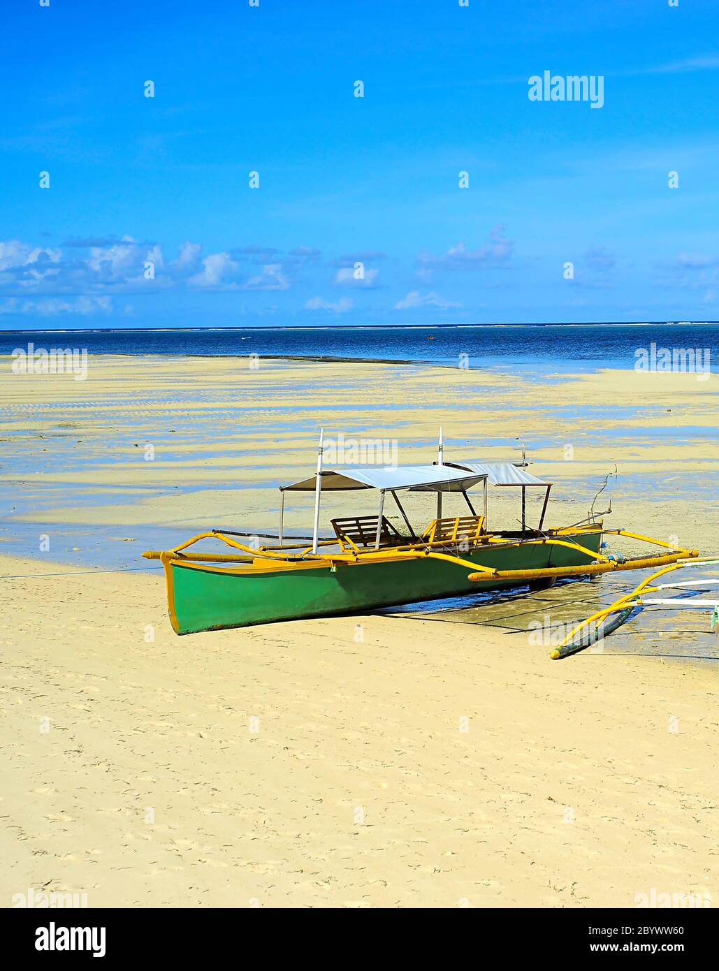 Banka boat fishing hi-res stock photography and images - Alamy