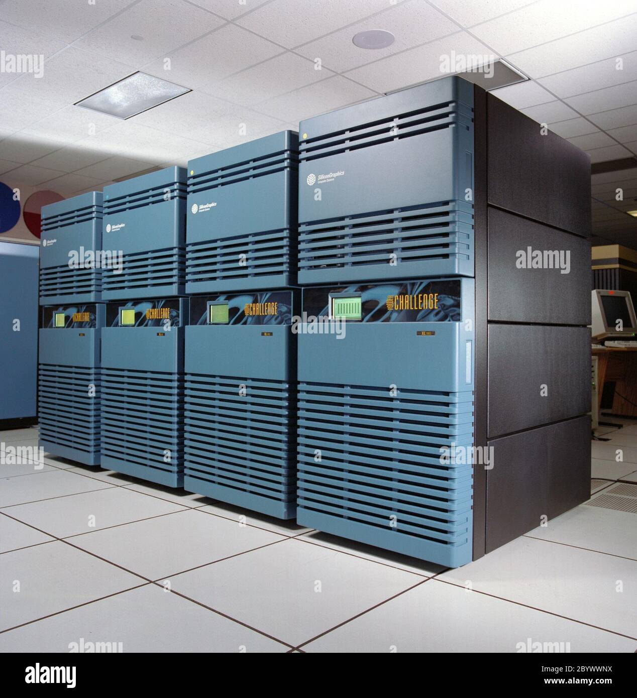 Silicon graphics power challenge hi-res stock photography and images ...