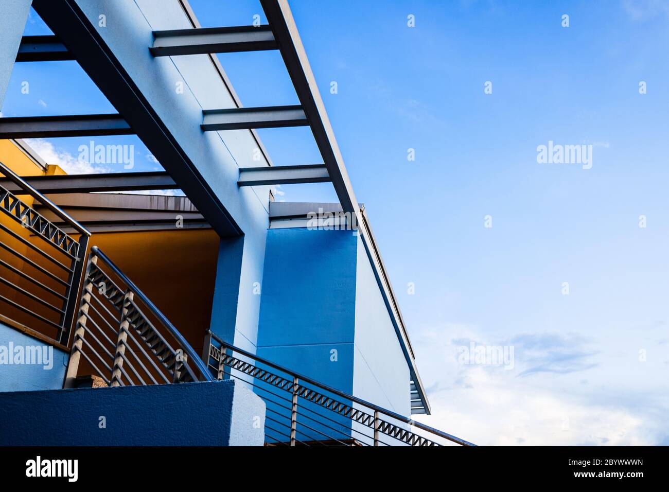 Luxury sunny terraced balcony hi-res stock photography and images - Alamy