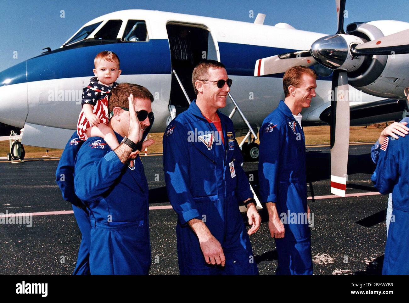 Astronaut john blaha hi-res stock photography and images - Alamy