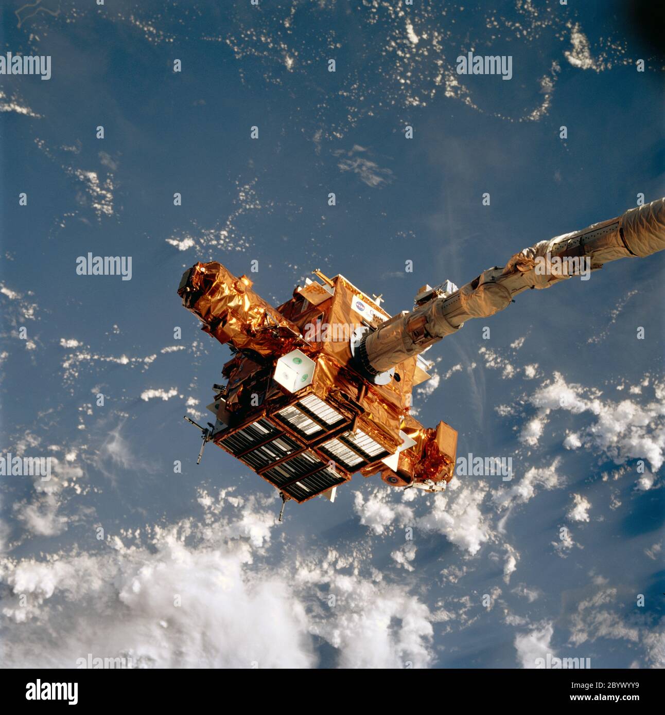 Satellite and remote manipulator system hi-res stock photography and ...