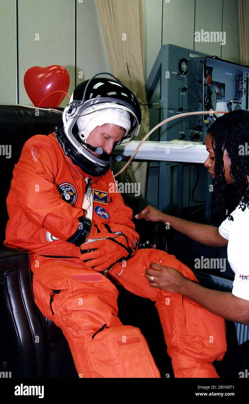 Sts 82 astronauts hi-res stock photography and images - Alamy