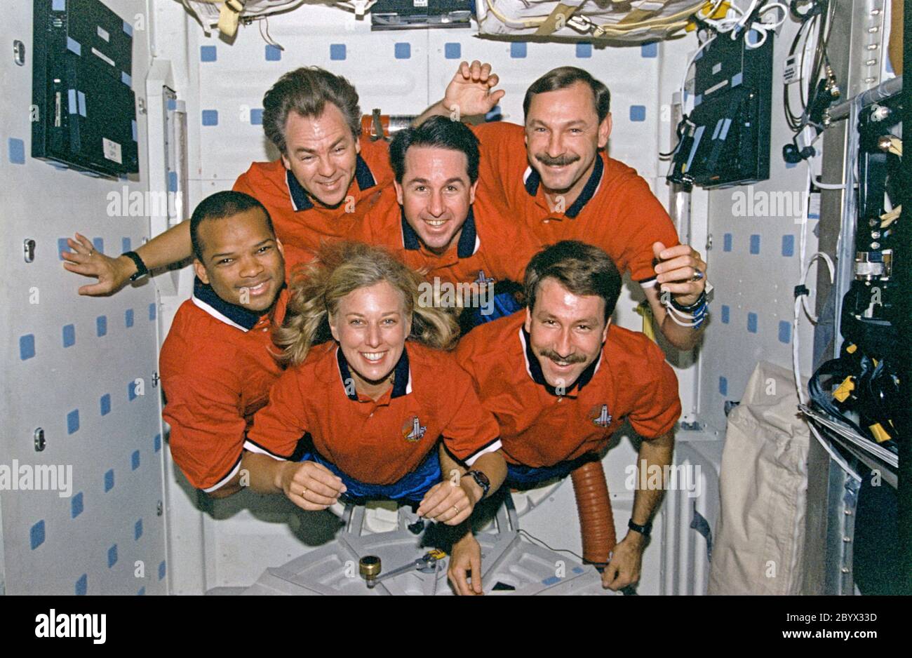 Astronaut stephen robinson portrait hi-res stock photography and images ...