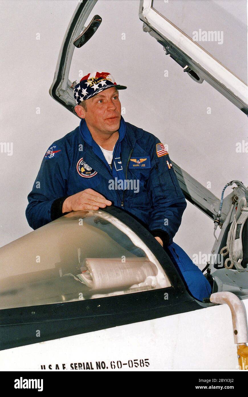 Astornaut mark lee hi-res stock photography and images - Alamy