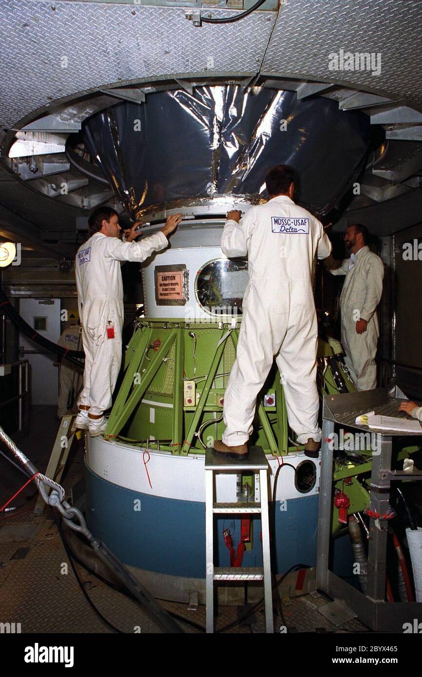 Advanced composition explorer hi-res stock photography and images - Alamy