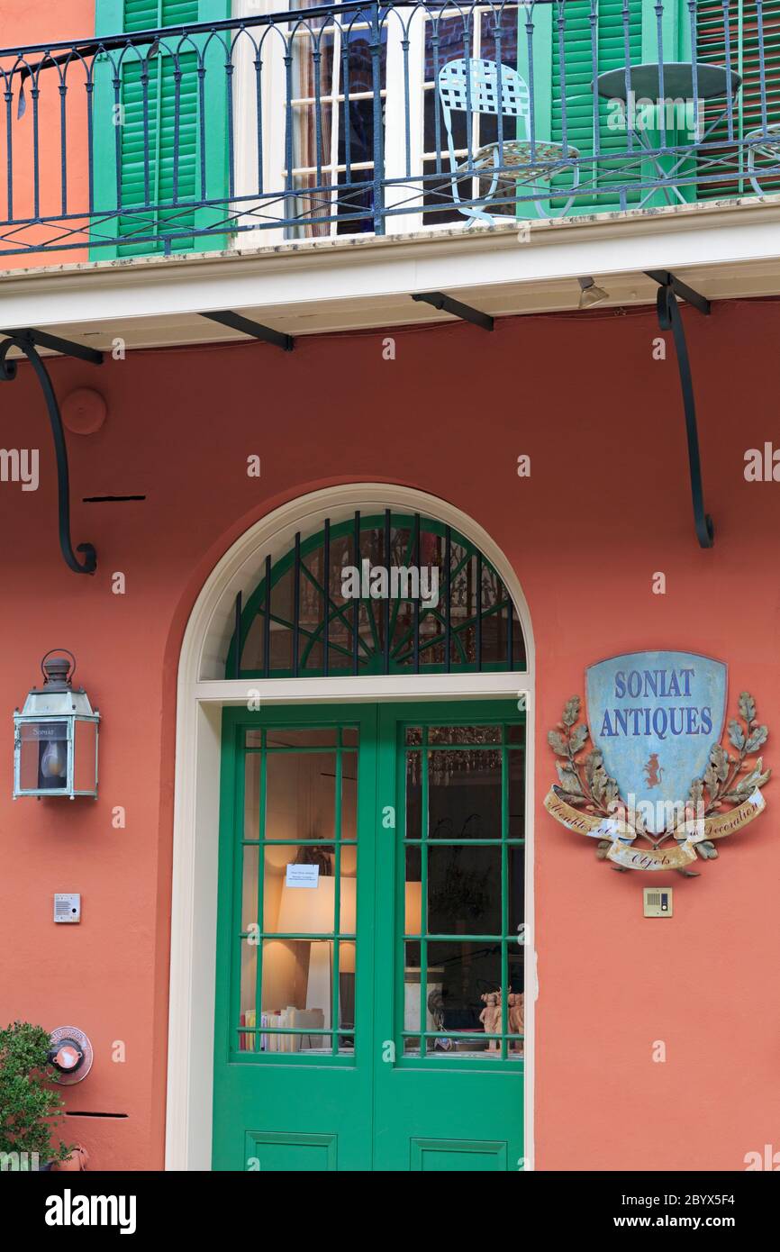 New orleans antique store hi-res stock photography and images - Alamy