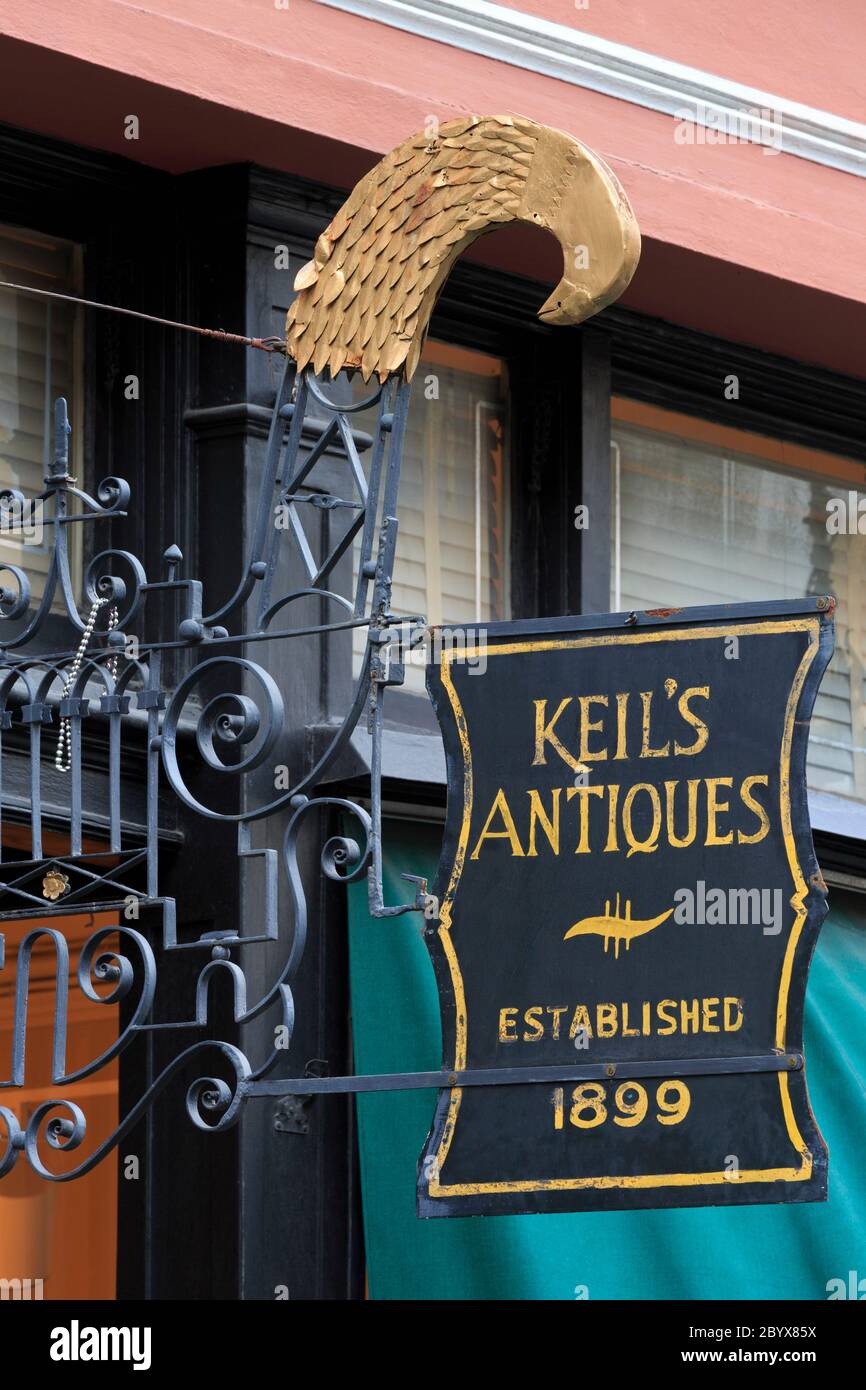 Antique store, Royal Street, French Quarter, New Orleans, Louisiana ...