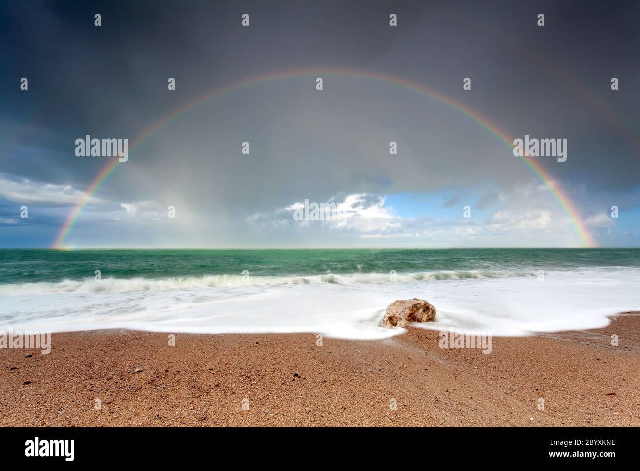 Big rainbow hi-res stock photography and images - Alamy