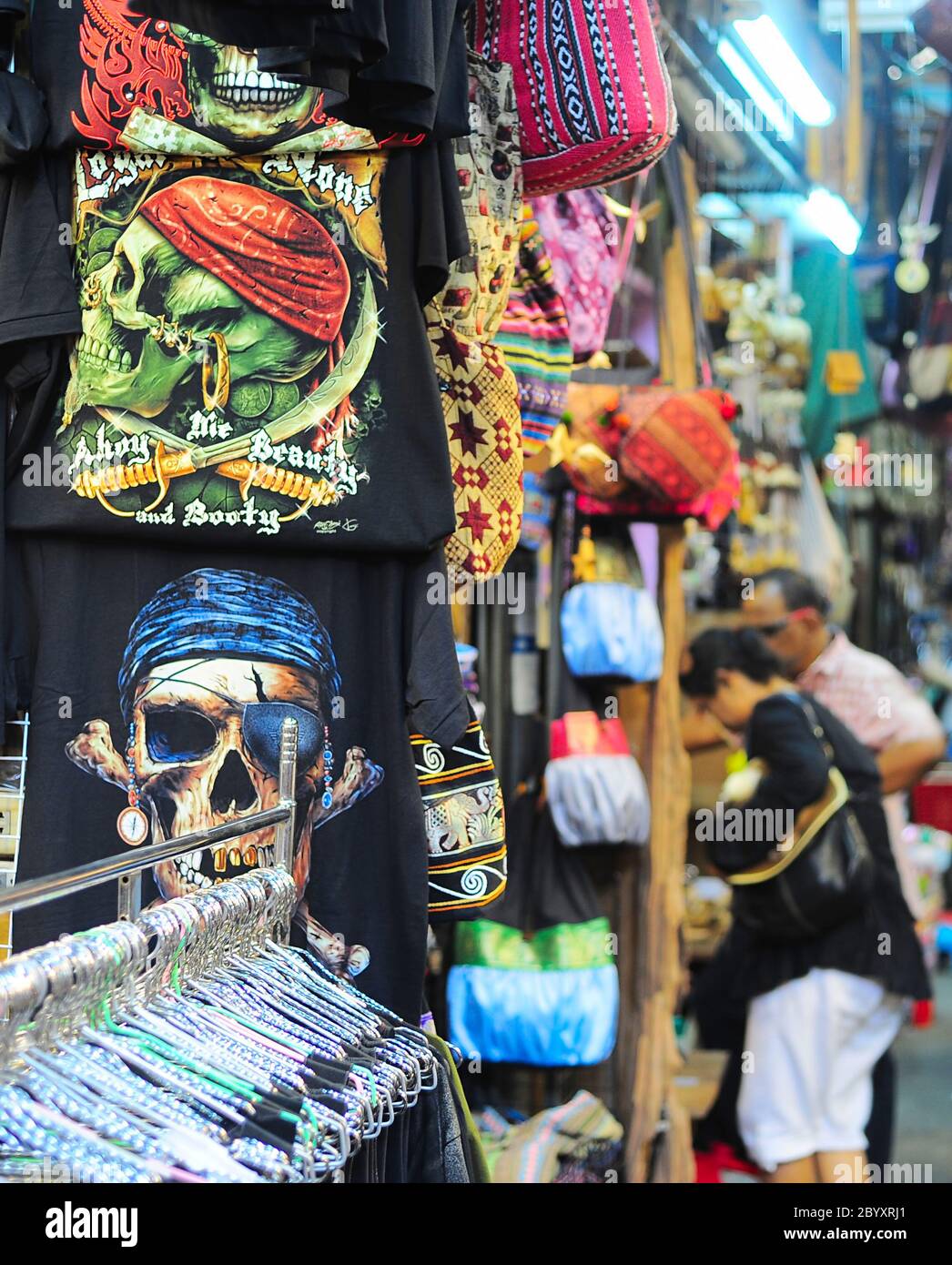 Chatuchak weekend market Stock Photo - Alamy