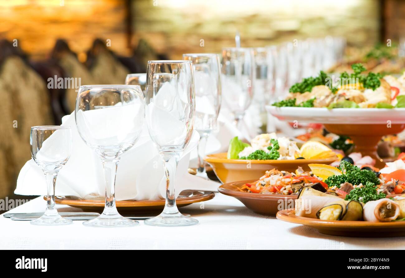 catering food table set decoration Stock Photo - Alamy