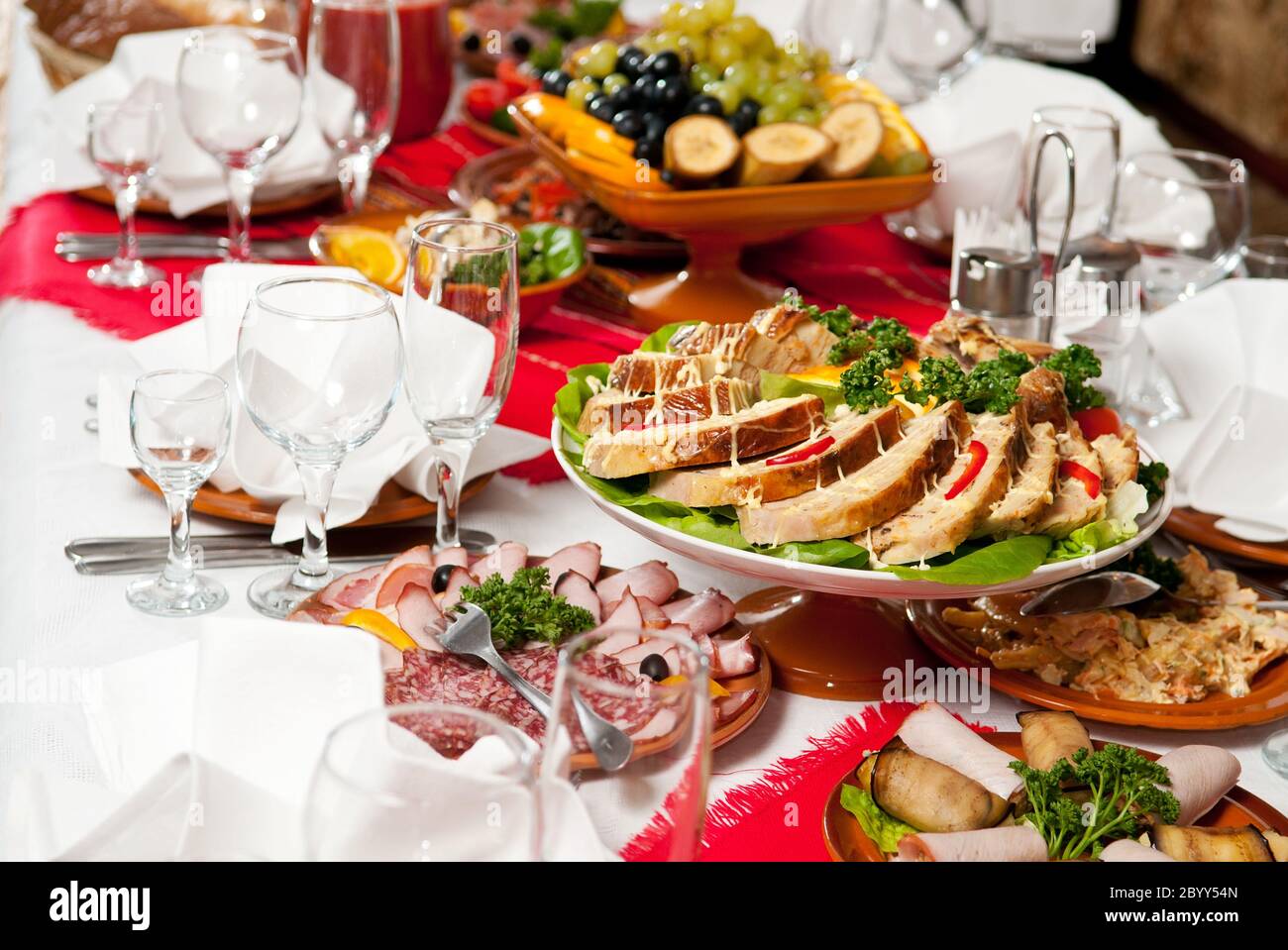 catering food table set decoration Stock Photo - Alamy