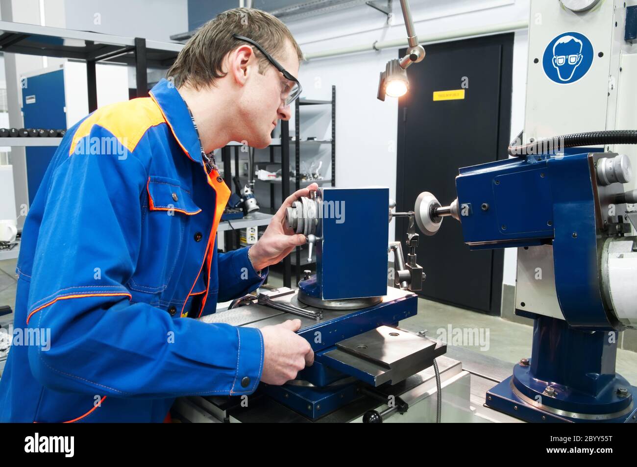 Sharpening machine tool hi-res stock photography and images - Alamy