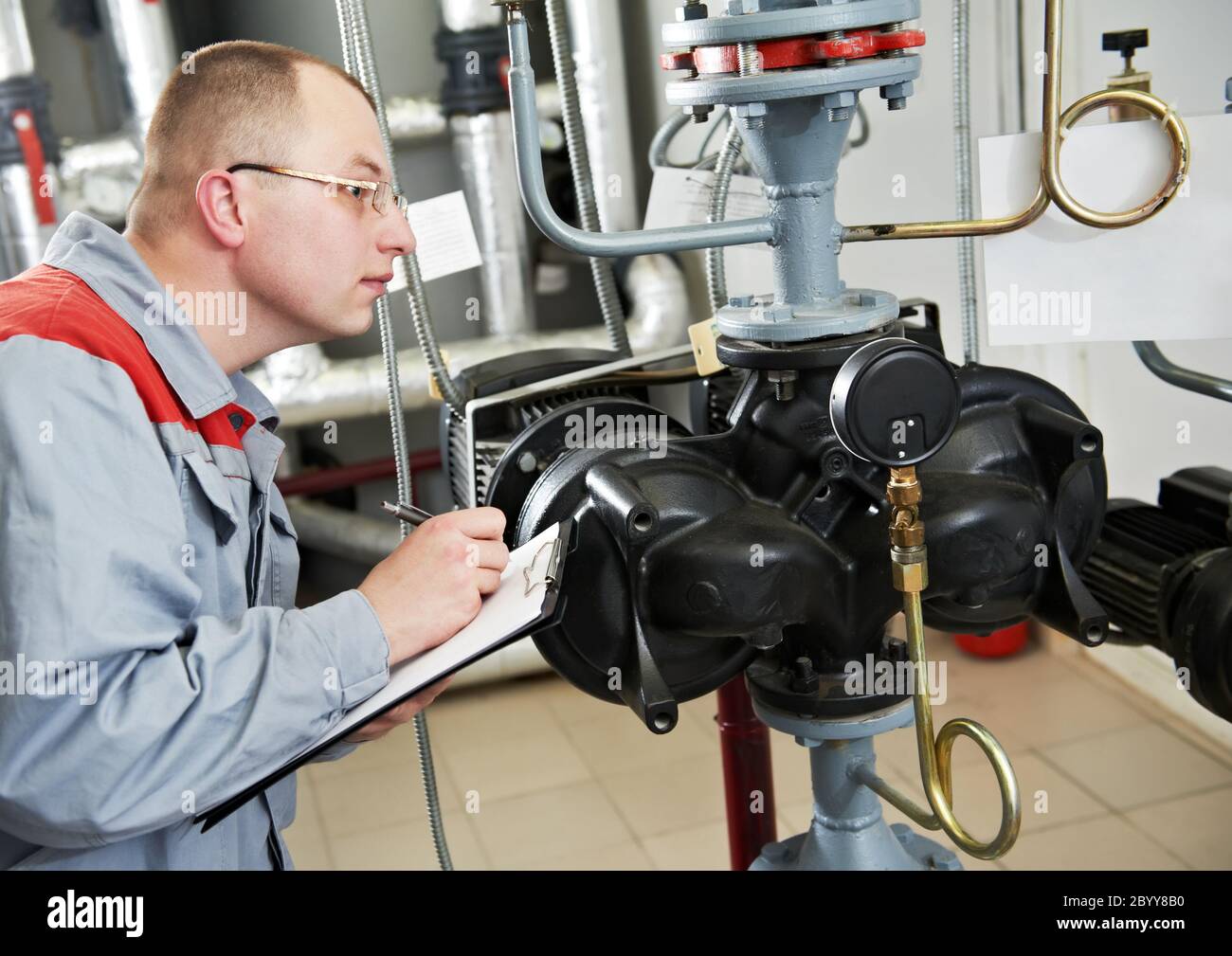 Boiler setting hi-res stock photography and images - Alamy