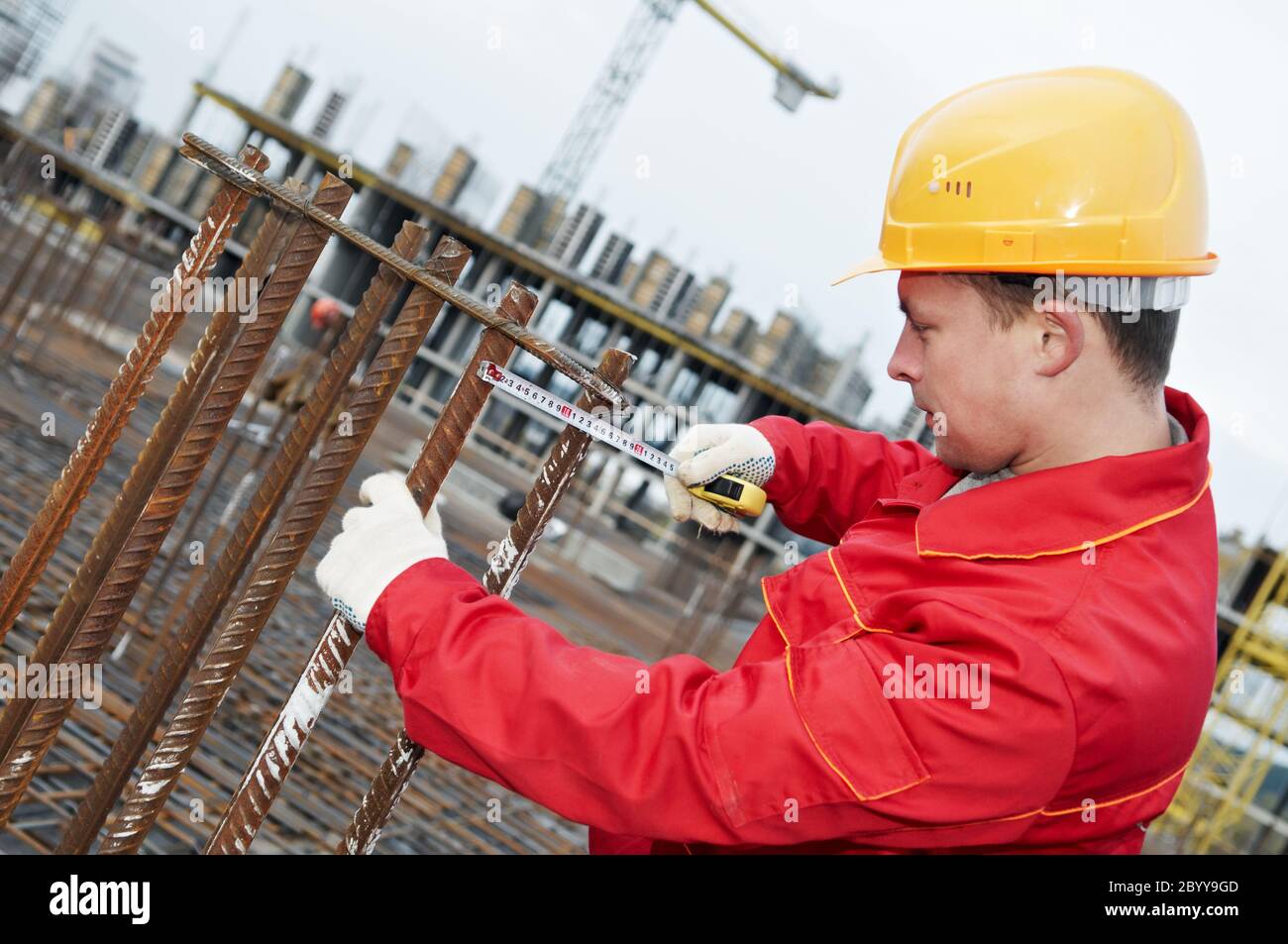 construction worker making reinforcement Stock Photo - Alamy