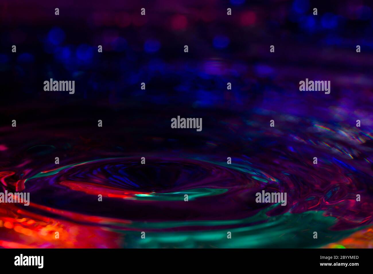 Water Drop Sculpture Stock Photo - Alamy