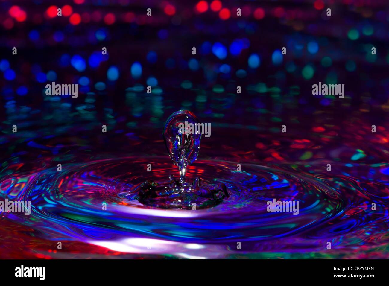 Water Drop Sculpture Stock Photo - Alamy