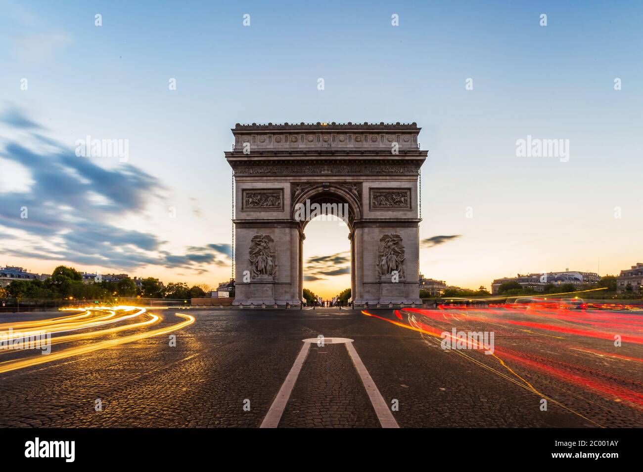 Triomphe new hi-res stock photography and images - Alamy
