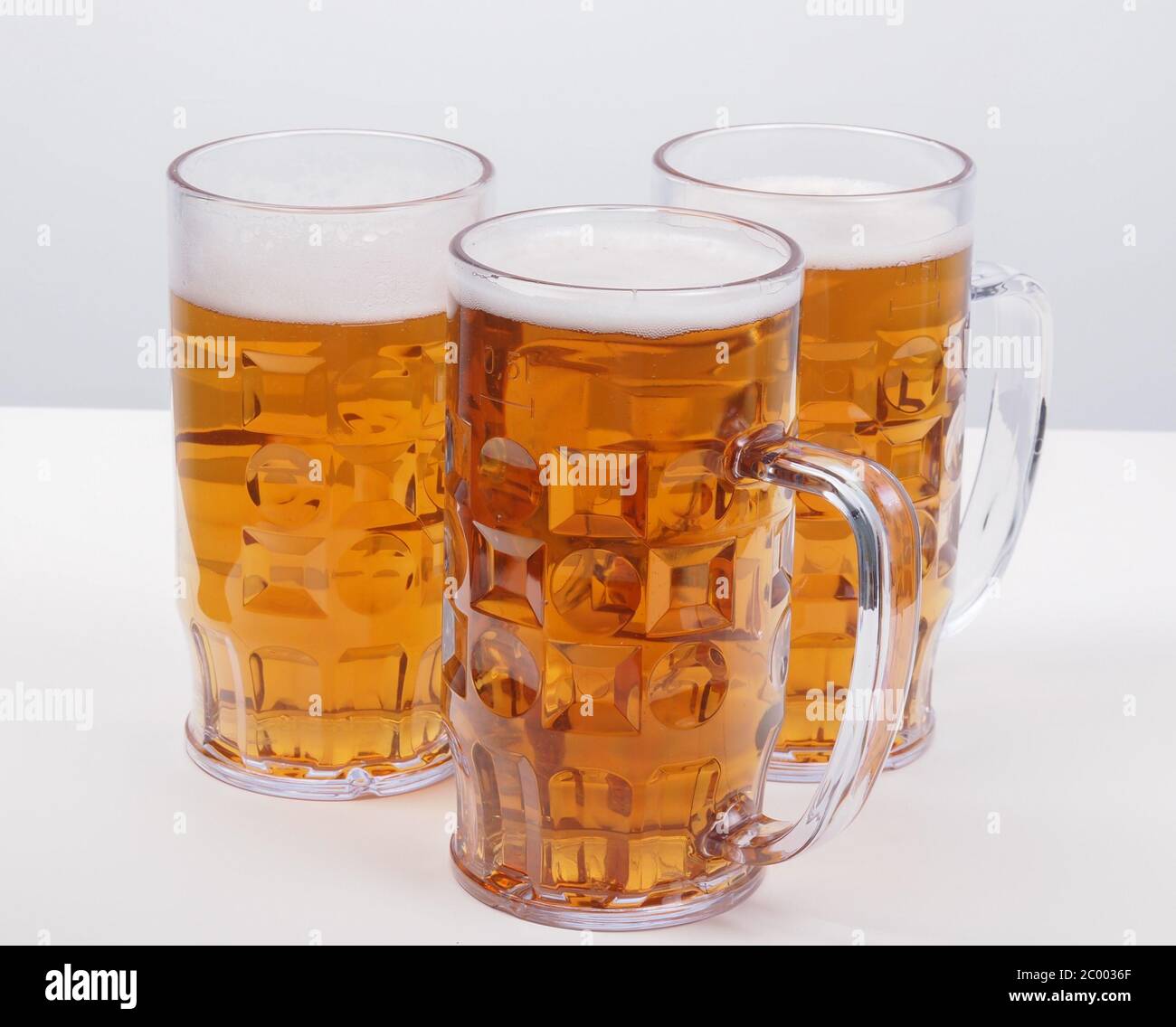 Cerveza ale lager alcohol hi-res stock photography and images - Alamy