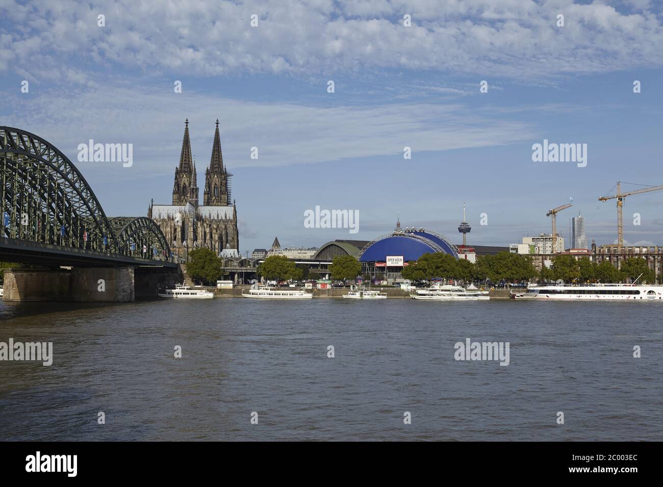 Cologne - Skyline with Cologne Cathedral Stock Photo - Alamy