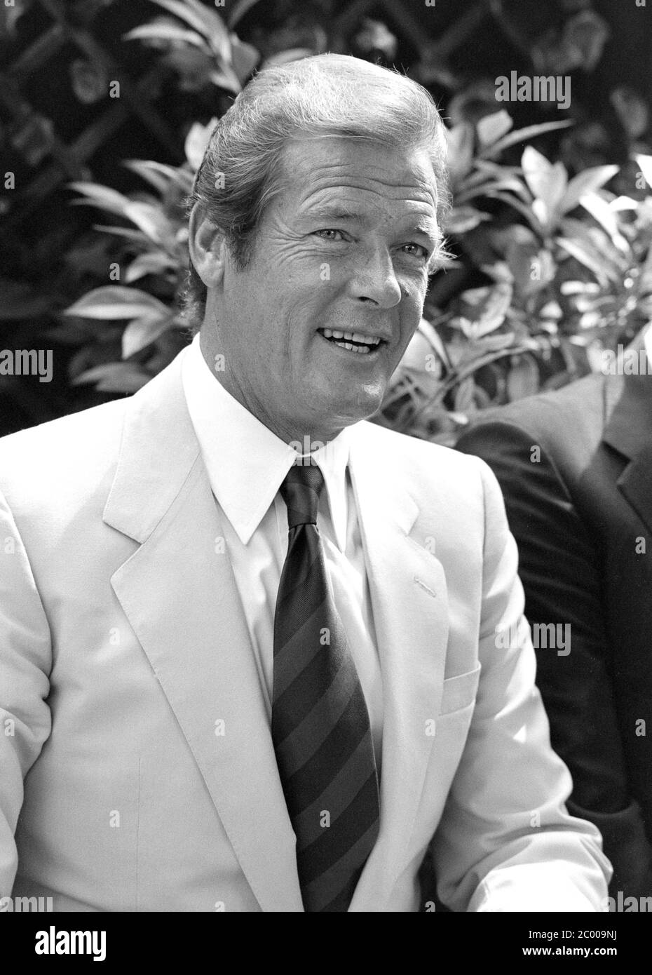 LONDON, UK. Aug 1980: Actor Roger Moore at photocall for "Sea Wolves ...