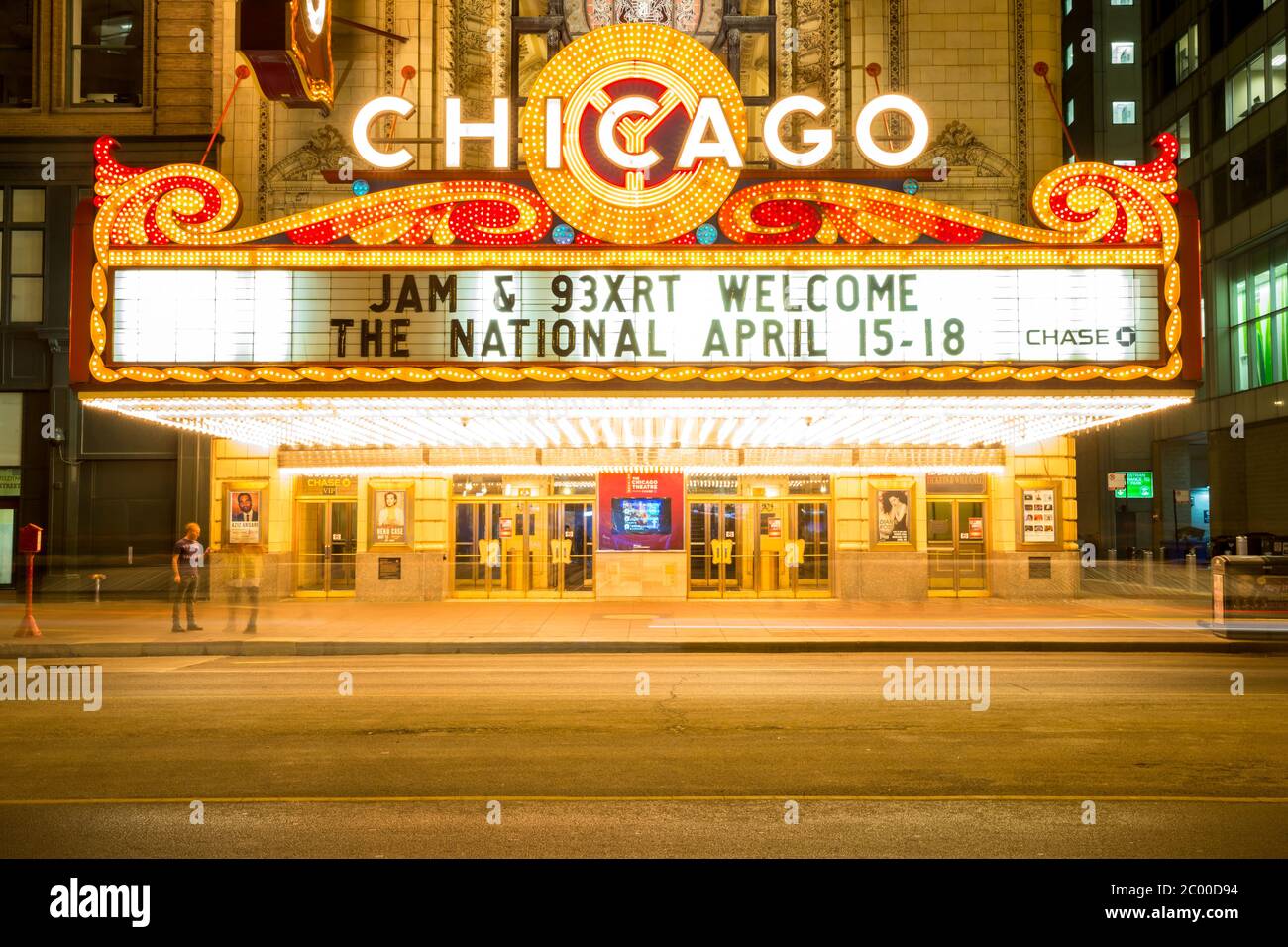 Chicago theatre marquee sign vintage hi-res stock photography and ...