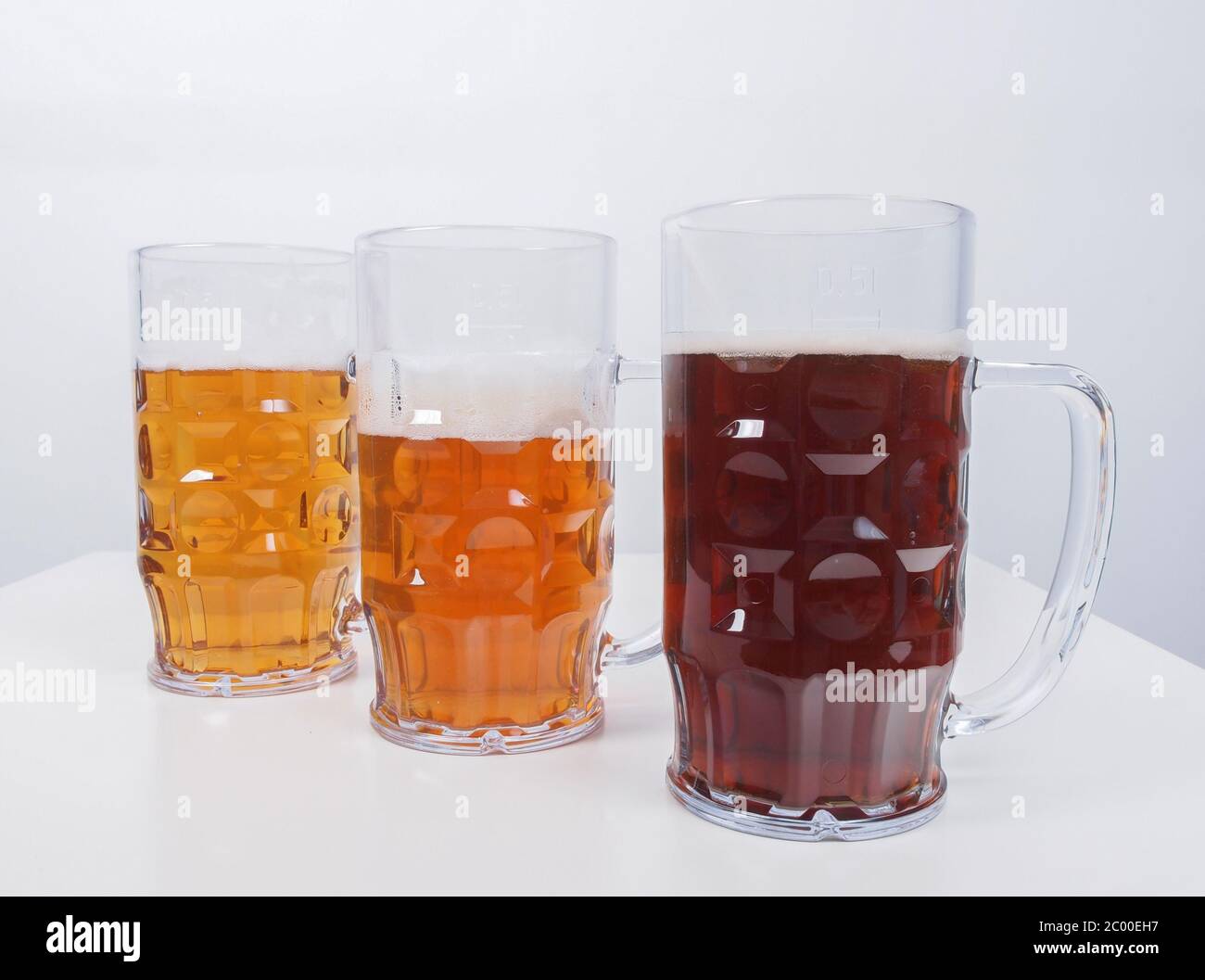 Birra birra chiara hi-res stock photography and images - Alamy