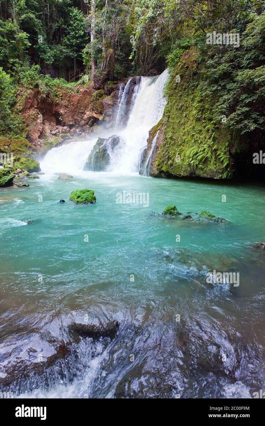 Waterfalls jamaica hi-res stock photography and images - Alamy