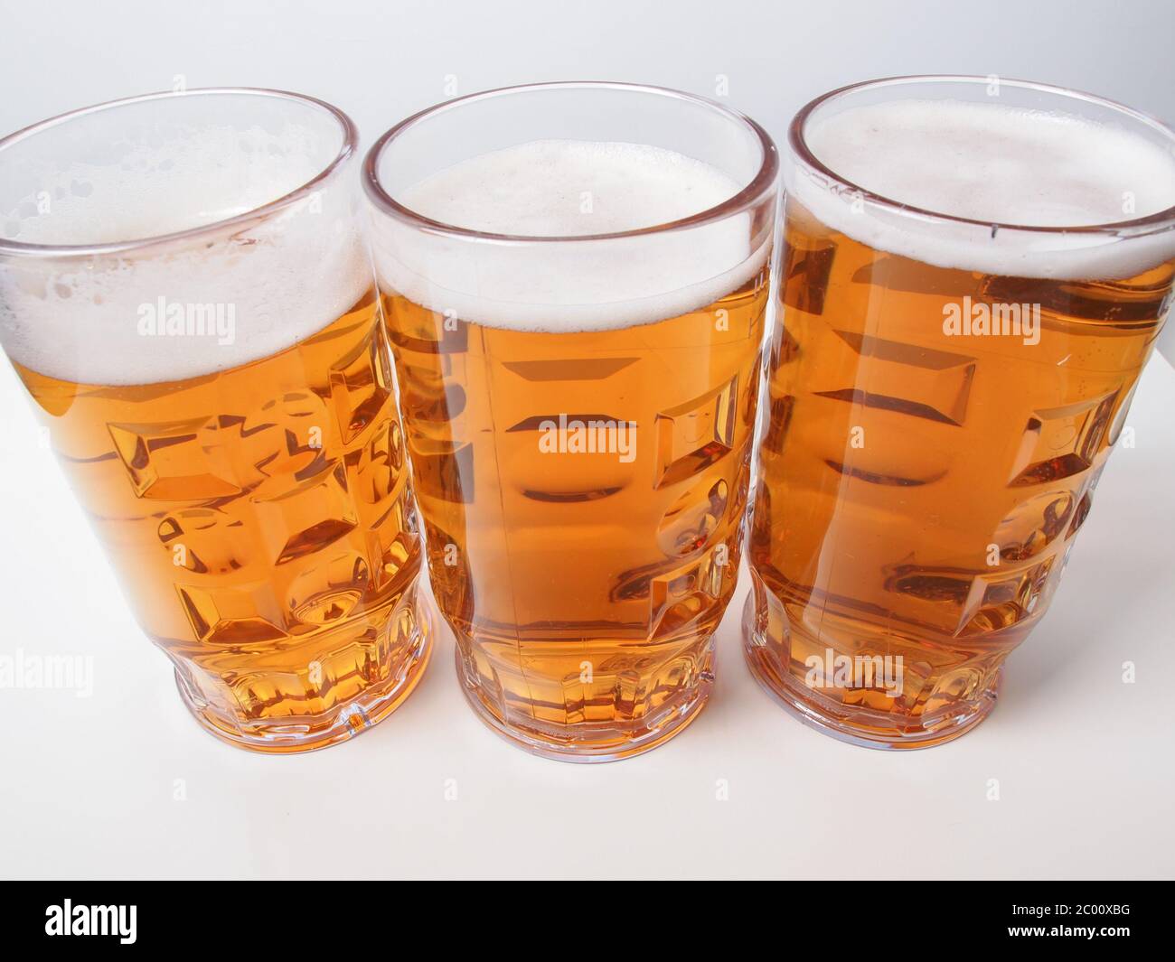 Cerveza ale lager alcohol hi-res stock photography and images - Alamy
