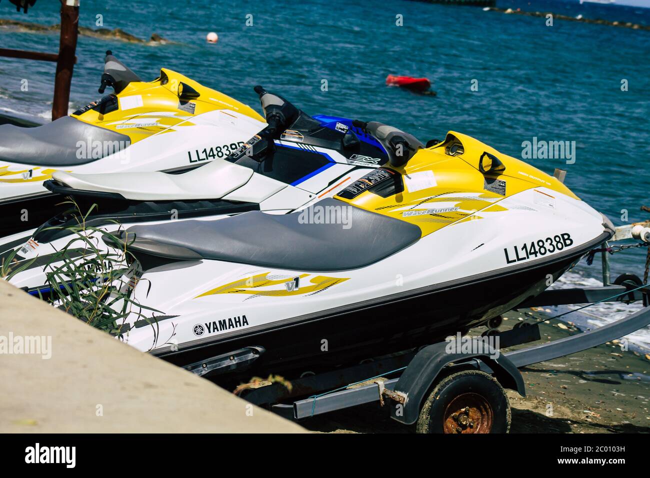 Used jet ski hi-res stock photography and images - Alamy