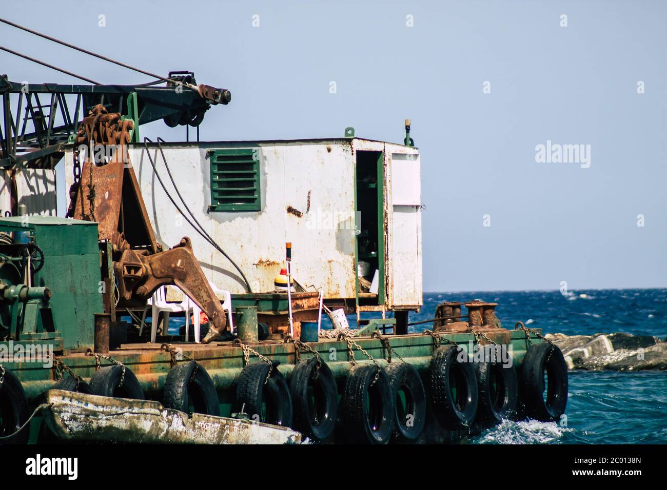 Offshore floating unit hi-res stock photography and images - Alamy