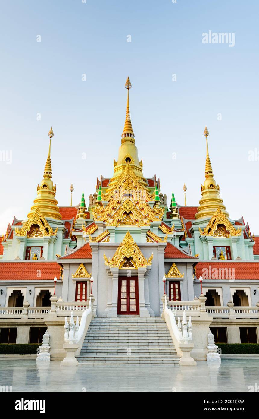Beautiful golden pagoda Stock Photo - Alamy