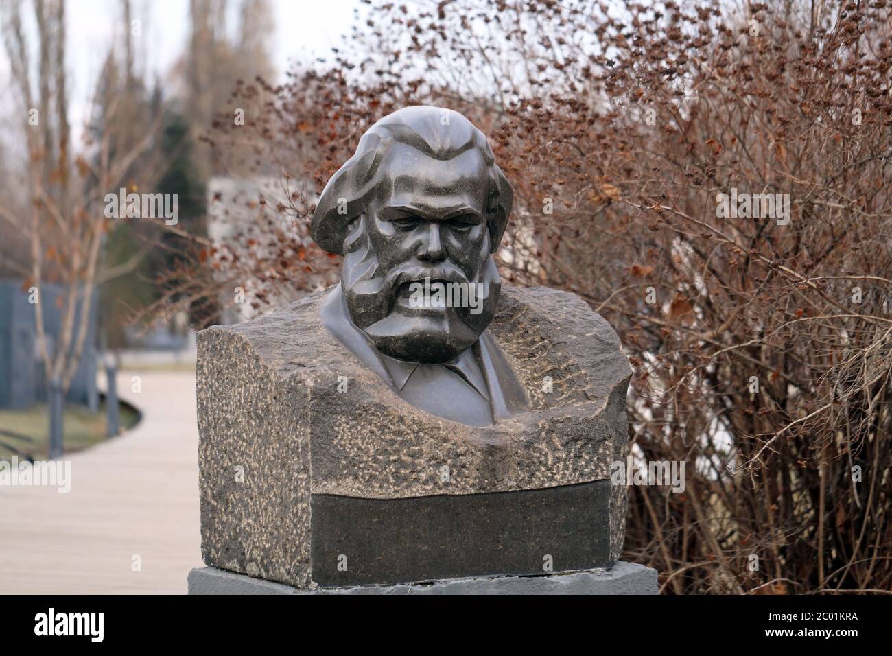 bust of Karl Marx Stock Photo - Alamy