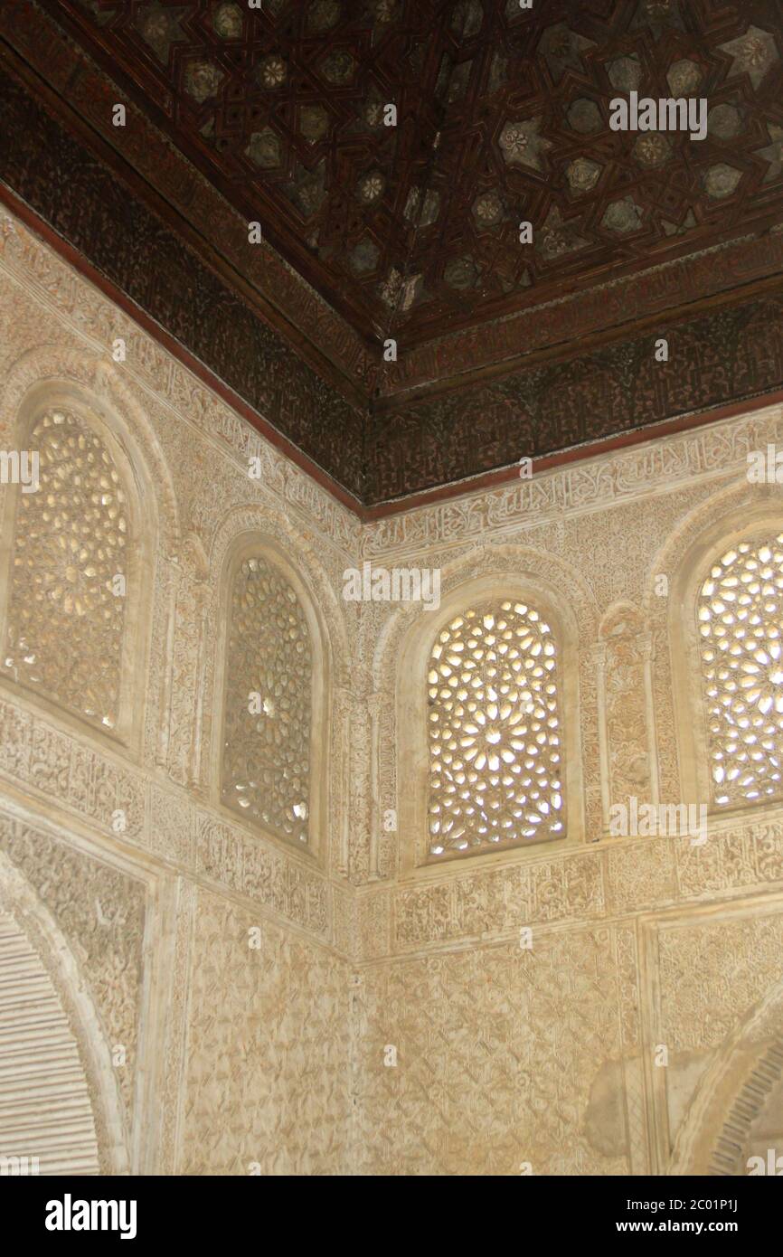 Arabic Ceiling High Resolution Stock Photography and Images - Alamy