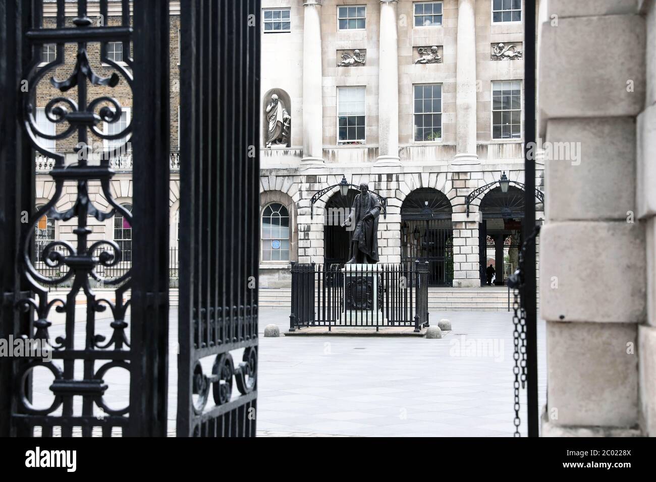 Pic shows: Statue in London of Thomas Guy Guy's Hospital June, 2020 in ...