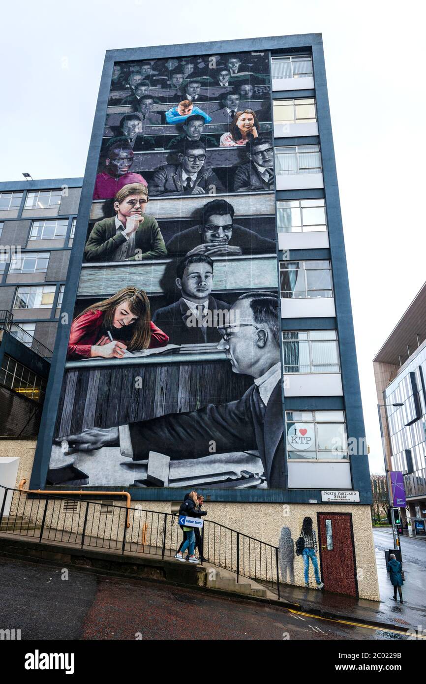 Strathclyde University Wonderwall mural on gable end of Graham Hills ...