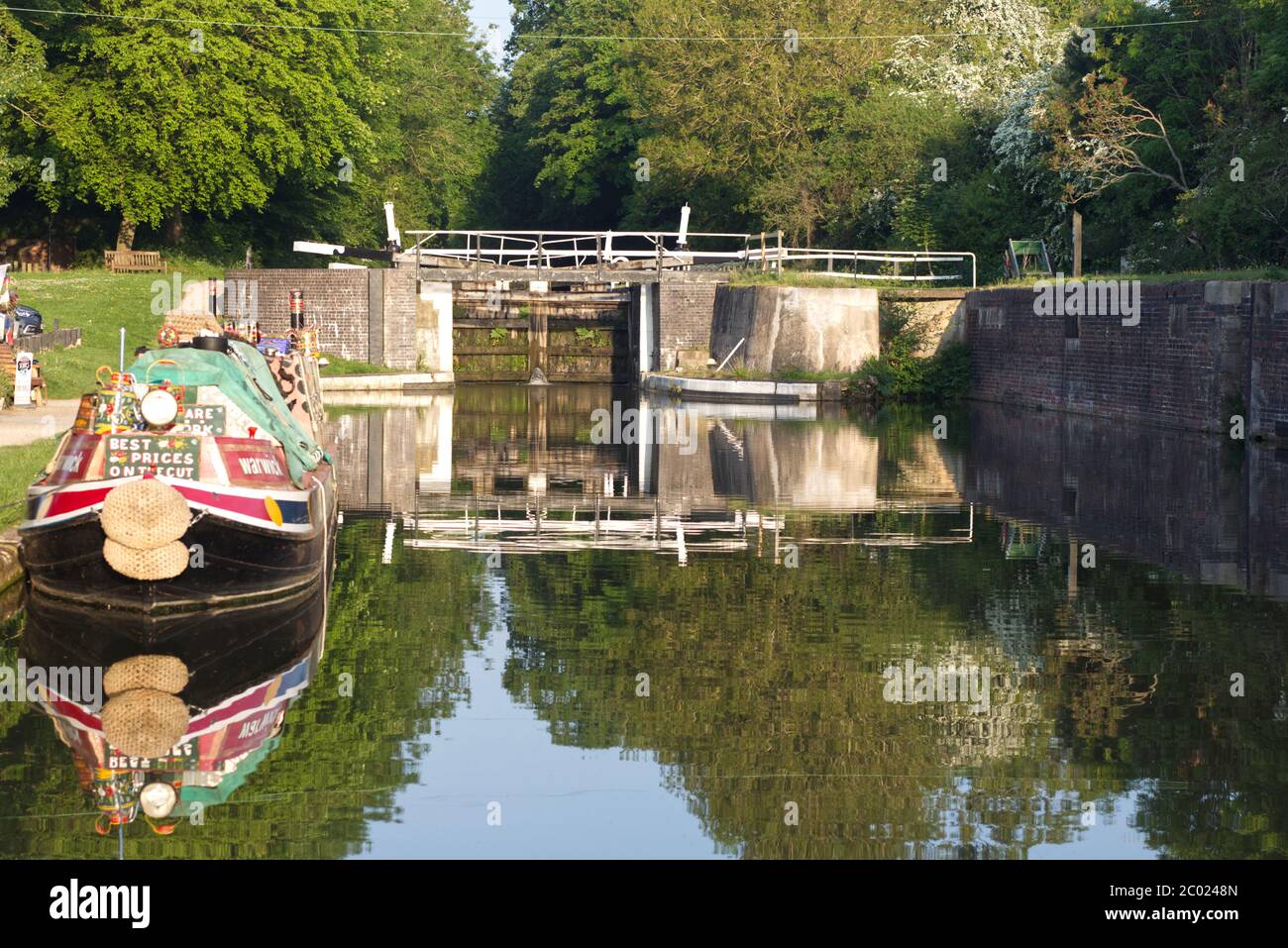 Hatton lock hi-res stock photography and images - Alamy